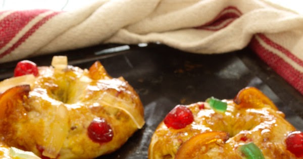 Cinco Quartos de Laranja: Mini bolos-rei