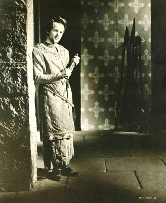 Walt Disney's Story Of Robin Hood: June 2013