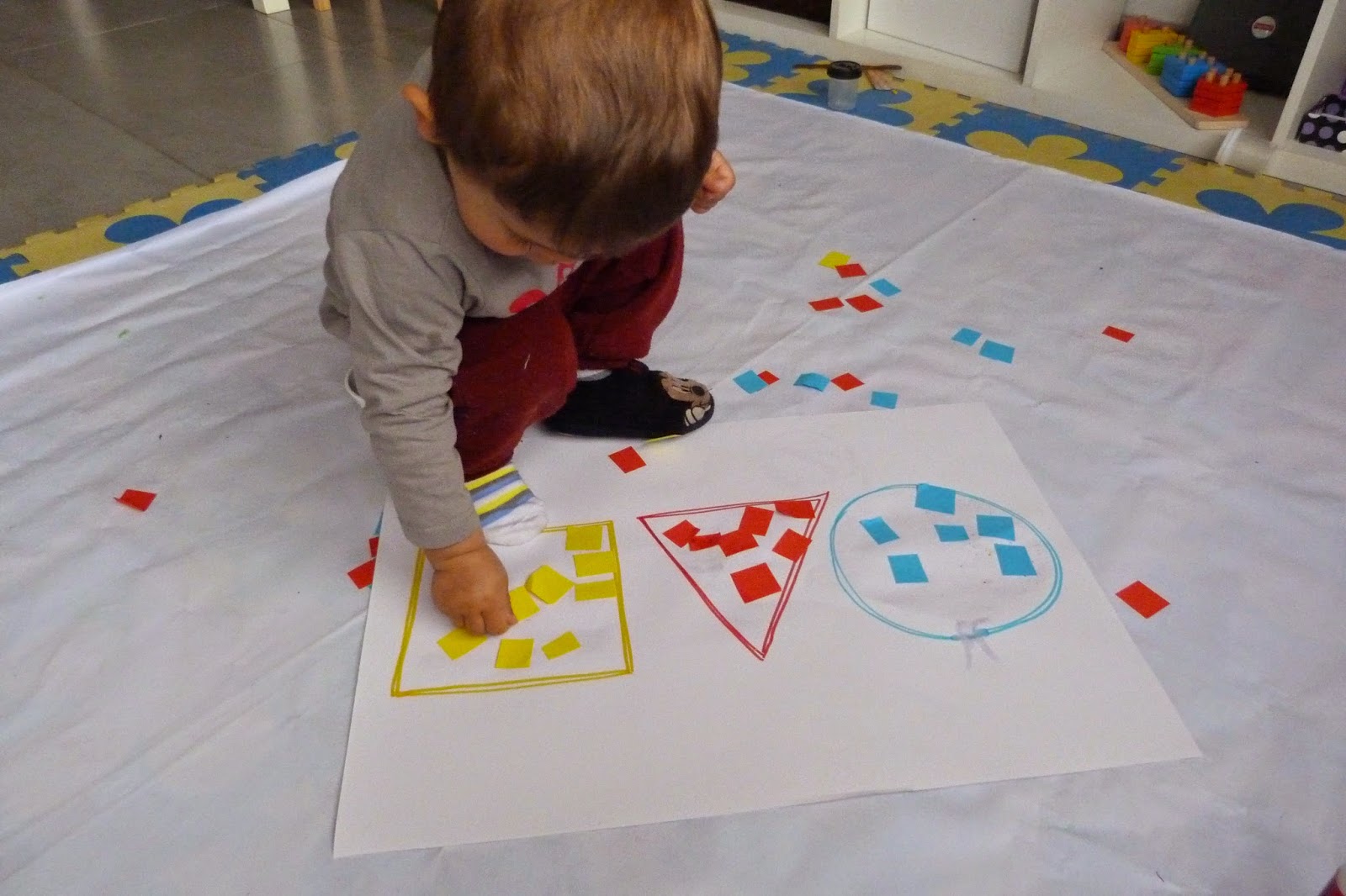 El mundo con Ó: Clasificando colores.