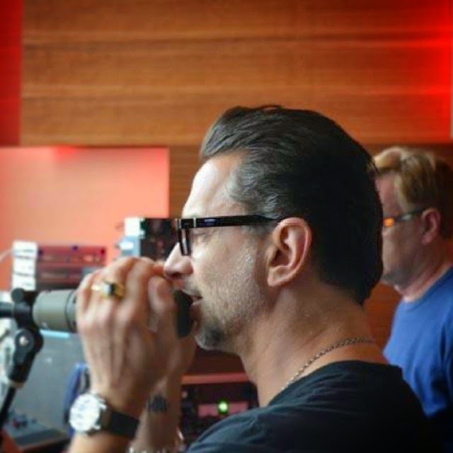 Pimpf - Depeche Mode in France: 20150420 - Depeche Mode Photos Selection