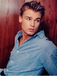 Los Ojos del Espectador: Marc menard