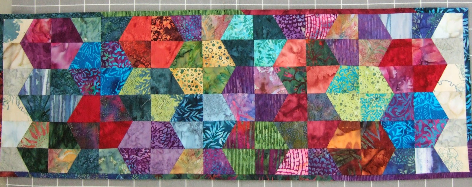 Glad Creations Quilts: Scrap Crazy 6"