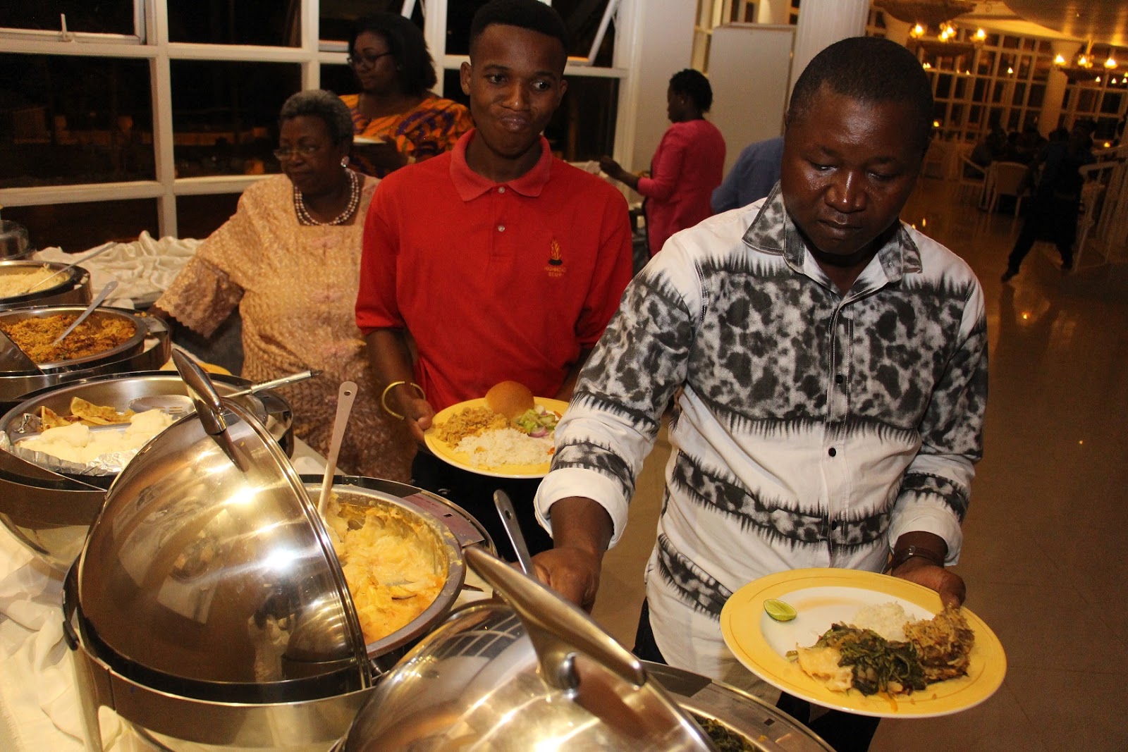 theNkoromo Blog: ANNA ABDALLAH AWAPONGEZA GIRL GUIDES KWA KUIWAKILISHA ...