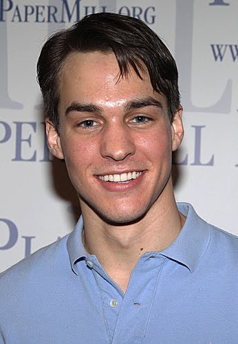 DAMM YANKEES CAST HAS MEET AND GREET