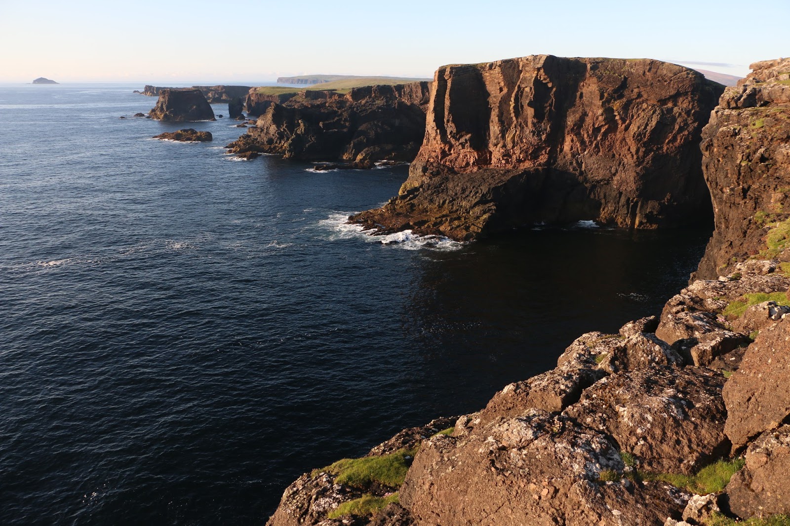 Muckle Shetland Blog: Eshaness Lighthouse and Landscape