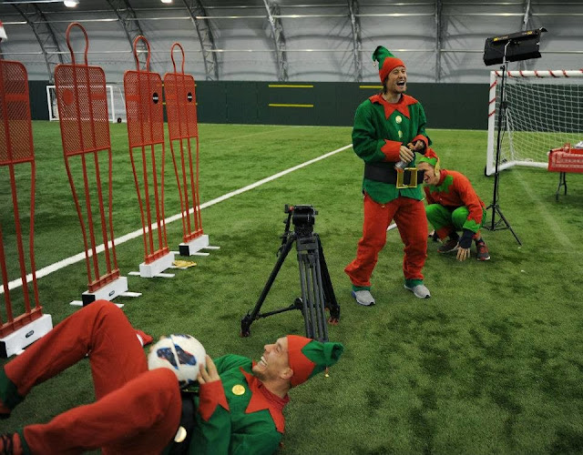 Football 101 | Arsenal: It's Christmas at Arsenal - Pictures