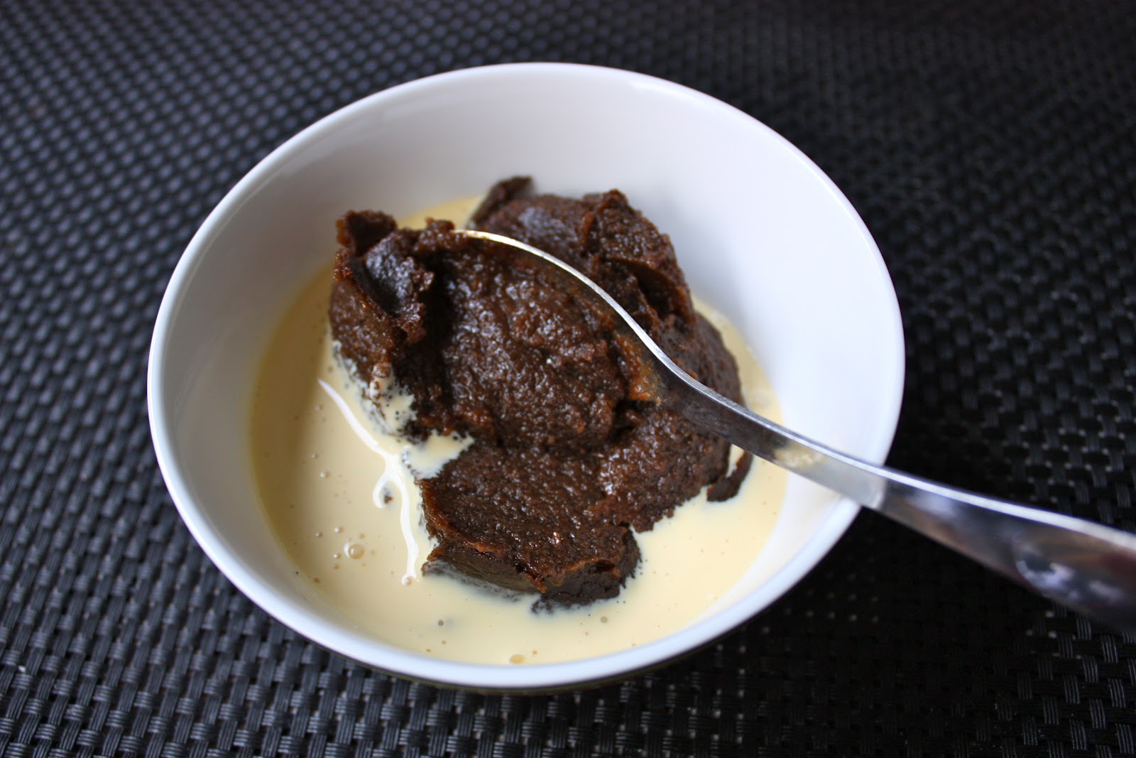 Nut Island's Peace: Mämmi