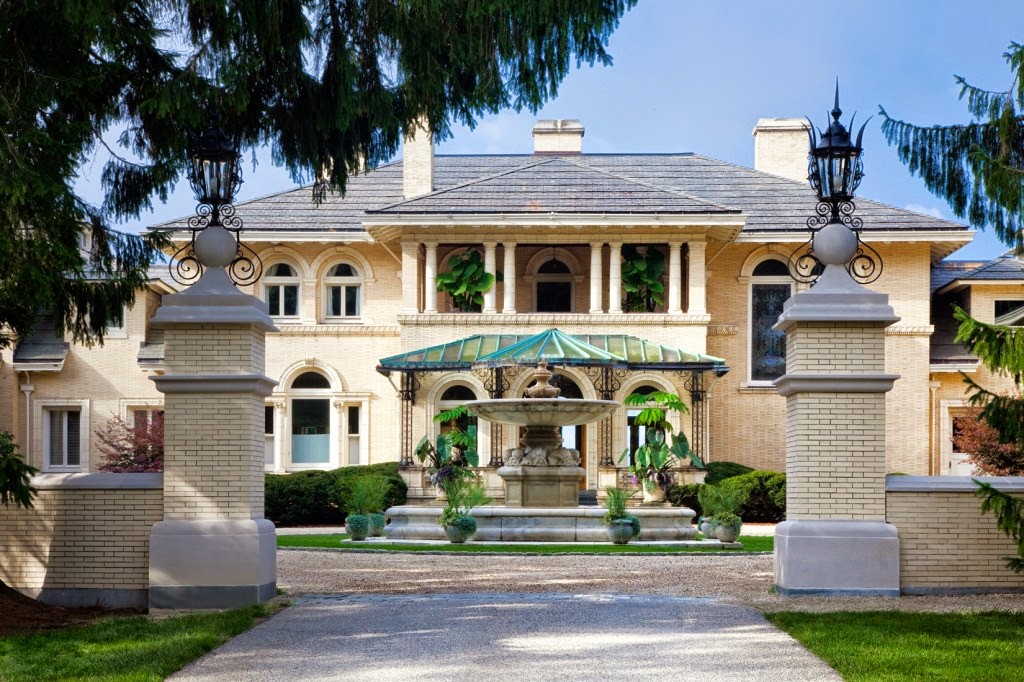 Intrinsic Beauty : Destination: Wheatleigh Hotel