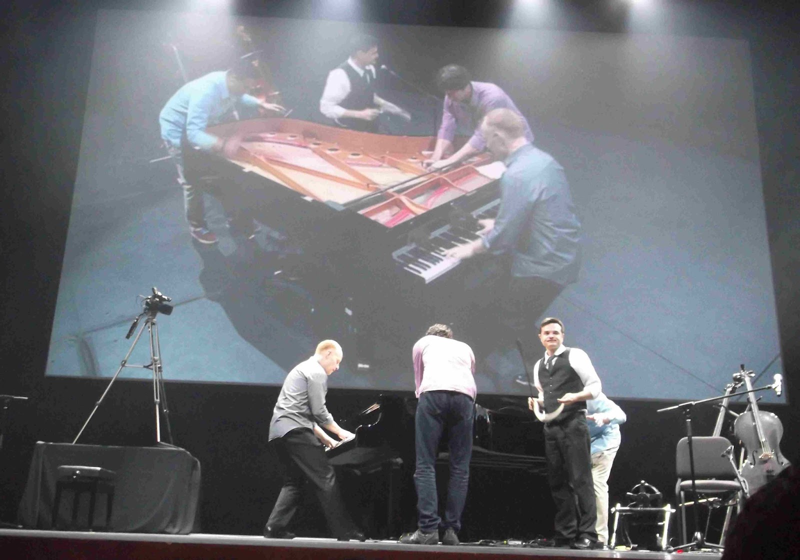 pianomania: THE PIANO GUYS LIVE IN SINGAPORE / Review