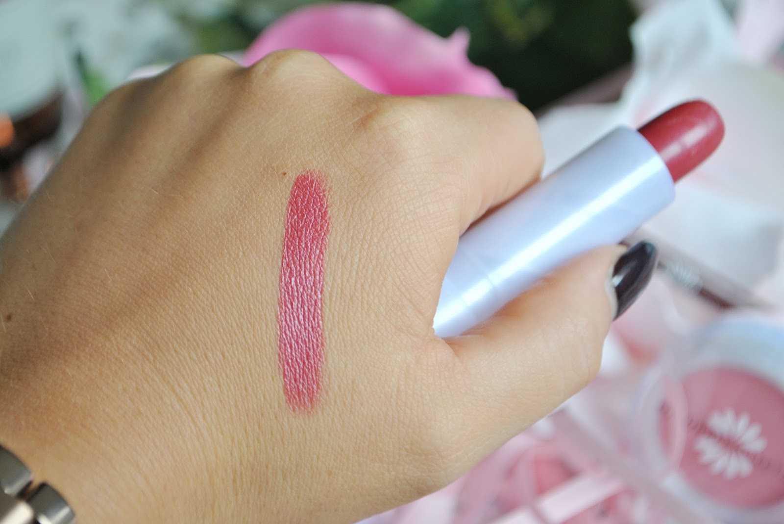 NATURAL COLLECTION MAKEUP | REVIEW - GIRL TALK WITH LAURA