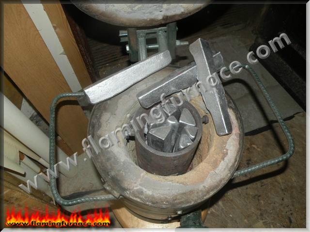 Backyard Metal Casting Setup Information ~ Metal casting projects