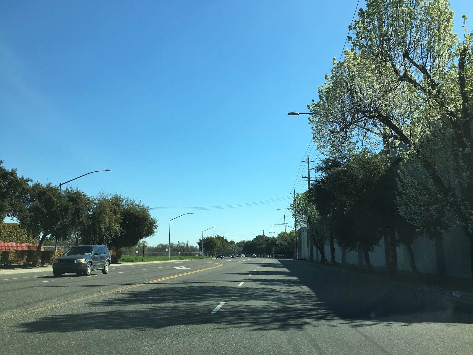 California State Route 132 and Signed County Route J132