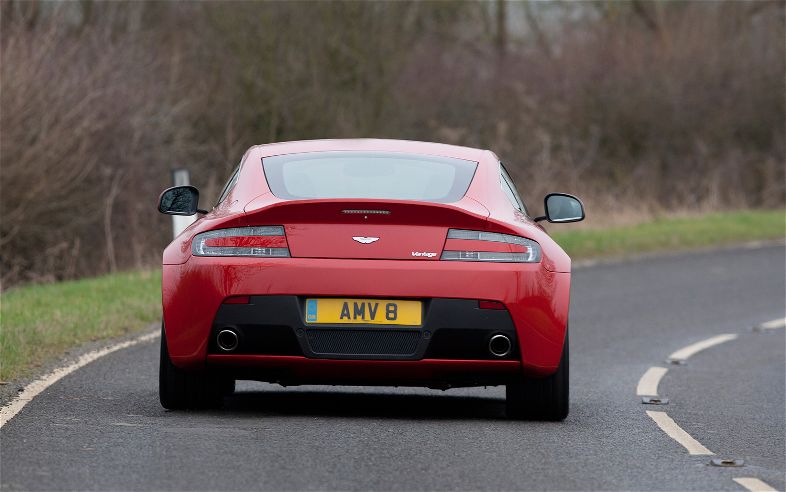 Best Car Models & All About Cars: Aston Martin 2012 V8 Vantage