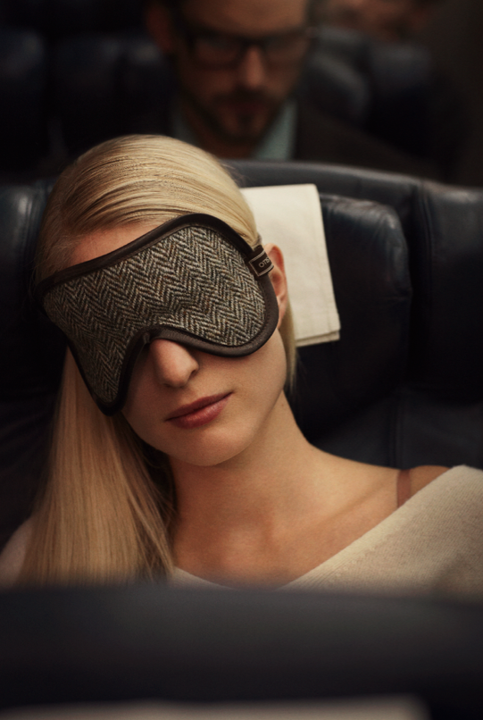 MARK SANDERS: MONOCLE 59 - INFLIGHT