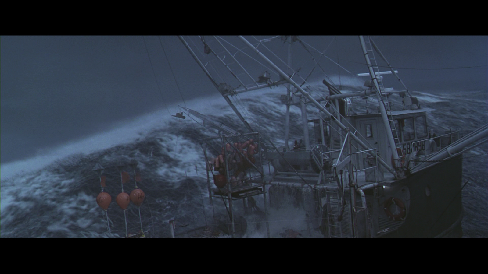Happyotter: THE PERFECT STORM (2000)