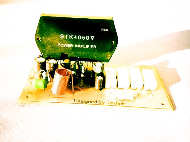 STK 4050 - 200Watt Power Amplifier Circuit