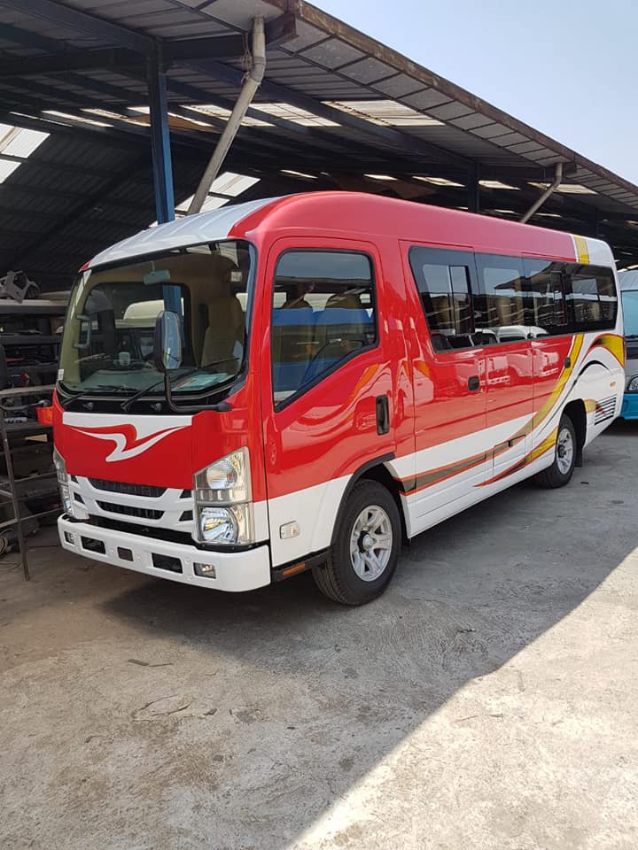 ISUZU ELF MICROBUS NEW LIE LING