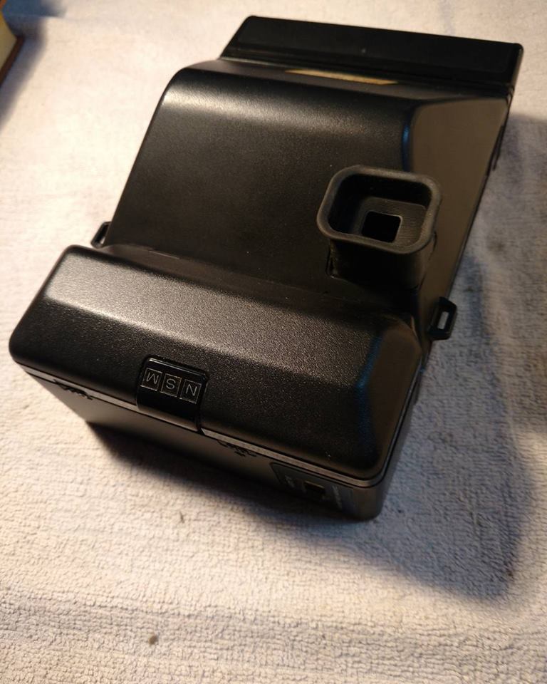 Limpieza y conservación preventiva de cámara fotográfica Kodak ...