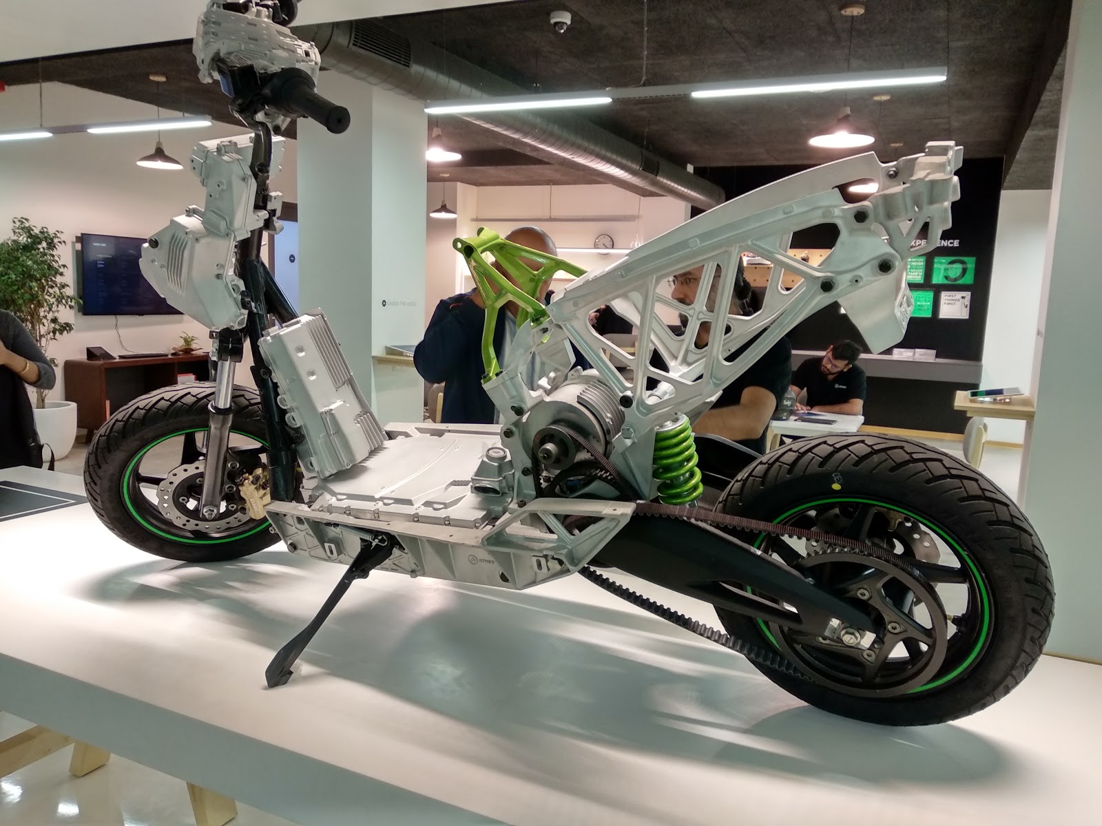 Ather 450 - Riding the electric beast! - Sagaran's Musings