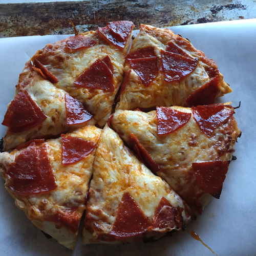 Food Pusher: Gluten Free Deep Pan Pizza Crust