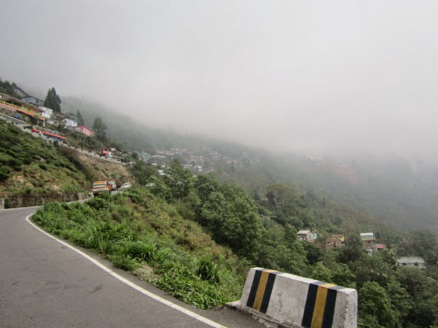 Travel A Little: Trip to Darjeeling