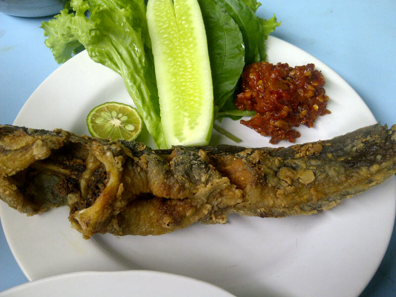 Idenya Dini: Waroeng Bu Rodah 79