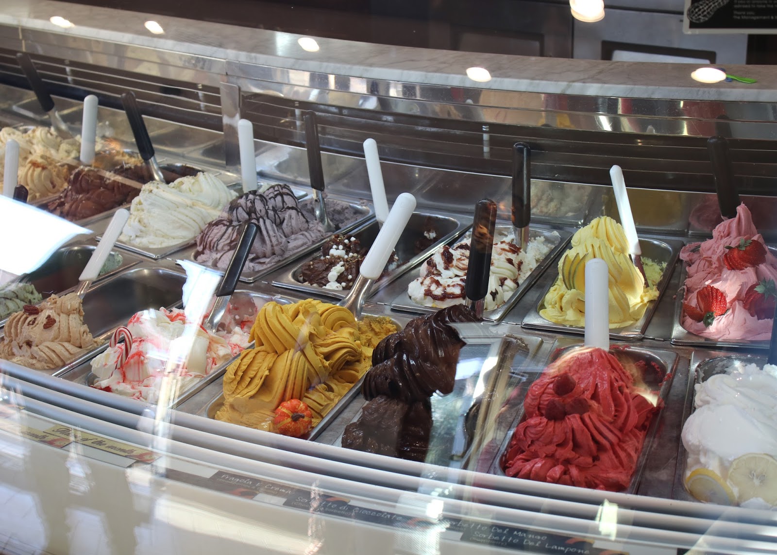 Holiday Gift Ideas with The Headquarters - Lil bits of Chic