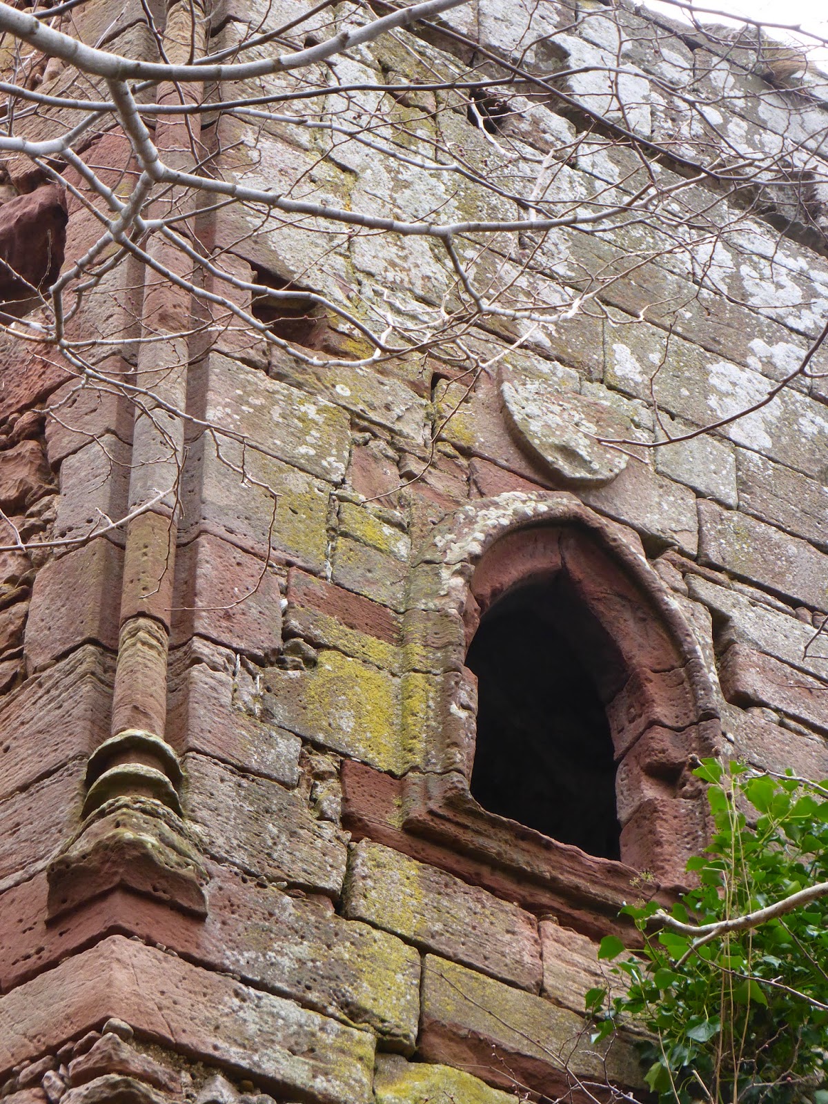 MTB Innerwick Stravaiger: The Goblin Ha' - Yester Castle.
