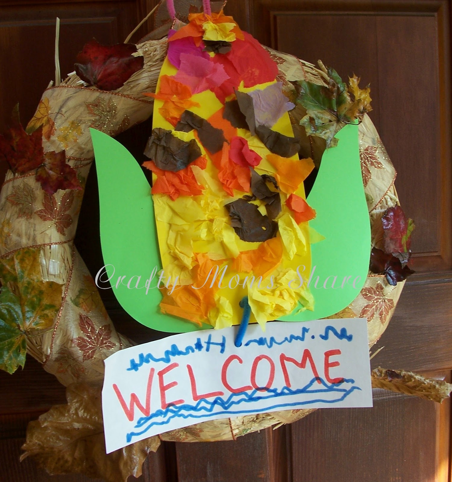 Crafty Moms Share: Nature Walk = Leaf Crafts Galore!