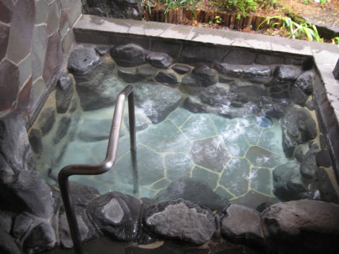 STUDIO GATTAI: Adventures in Japan! Part 4: Hakone