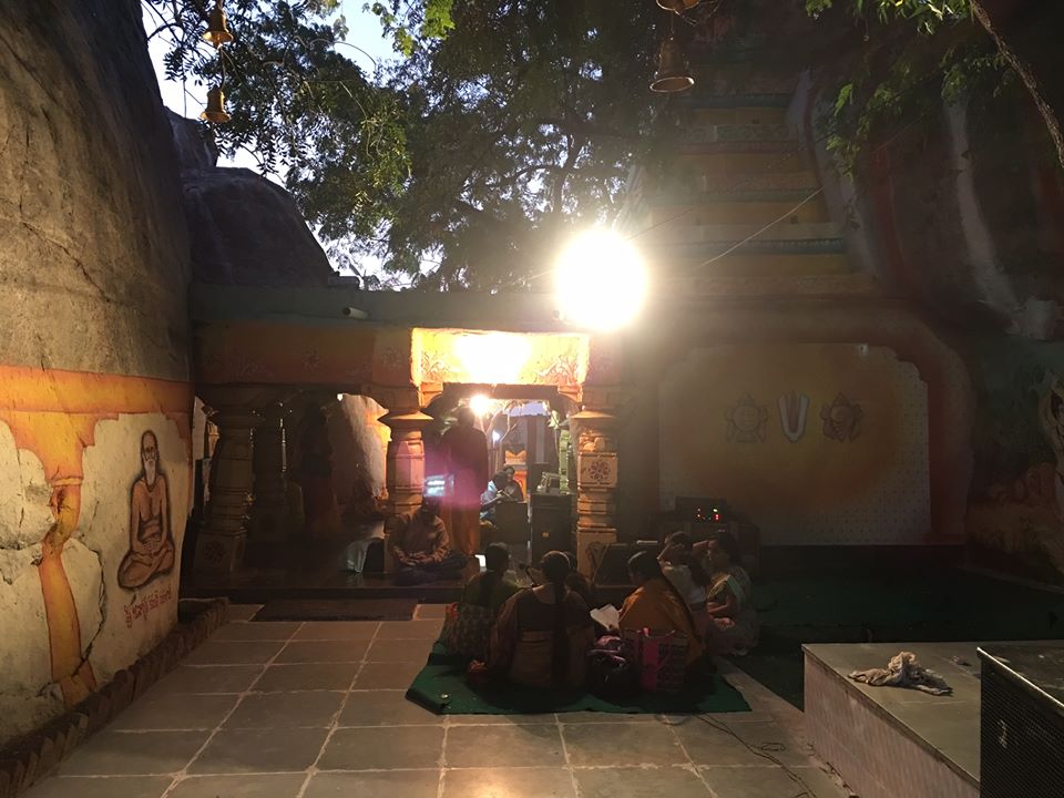 Shripad Shrivallabh Datta Parampara: Sripada Leelavaibhavam ...