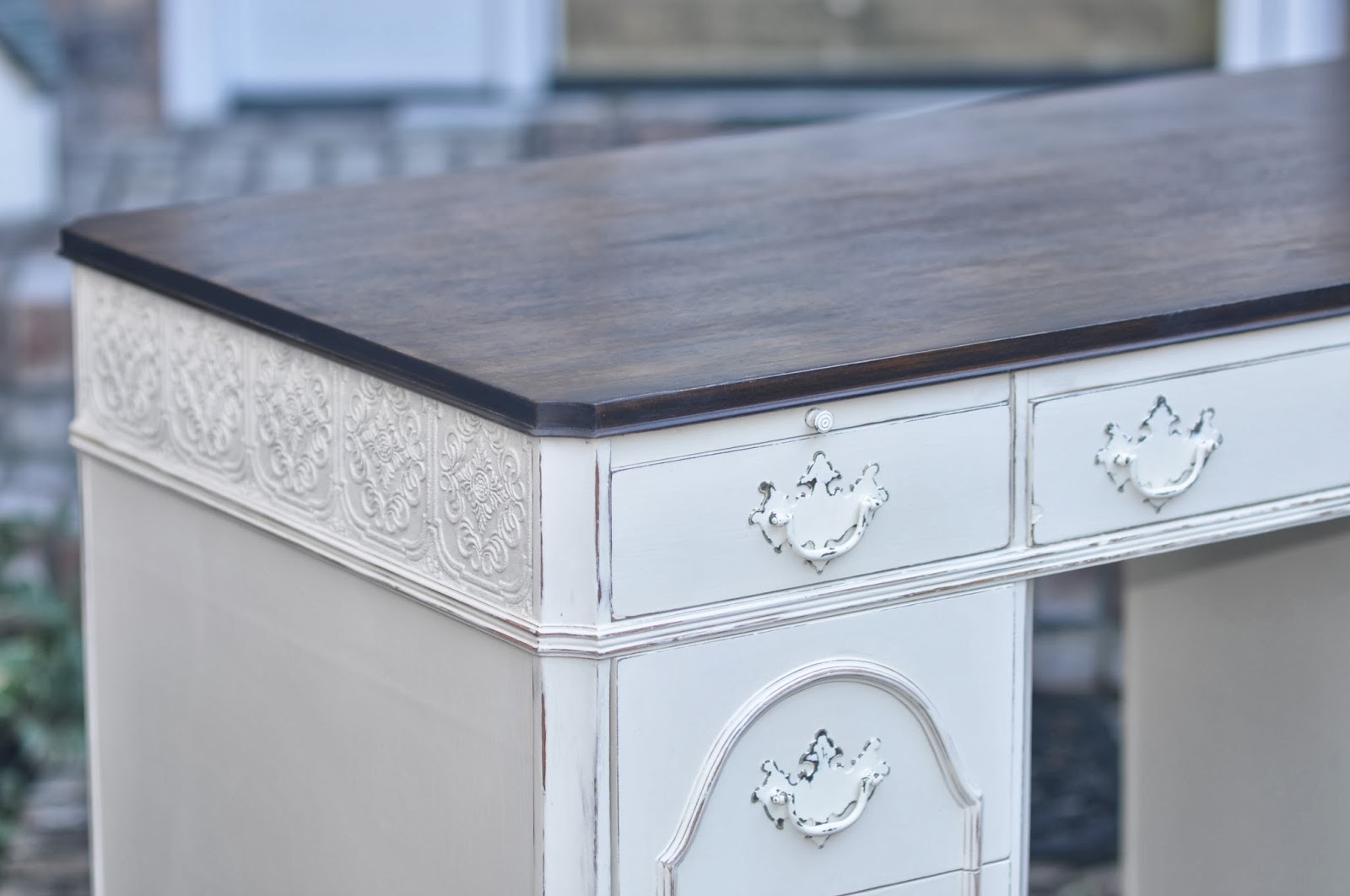 Sweetly Chic: Elegant Country Chic Desk