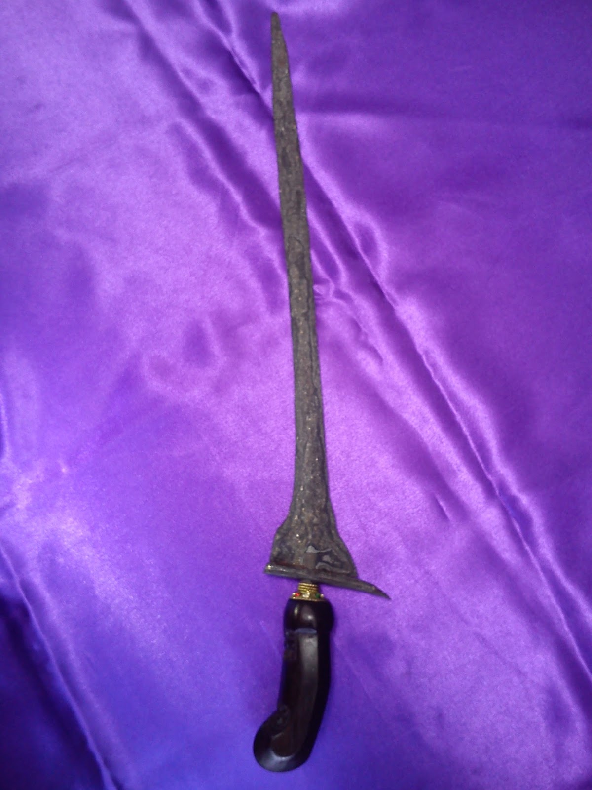 Wesi Aji Indonesia: Keris Panji Wilis Jimat Meteorit