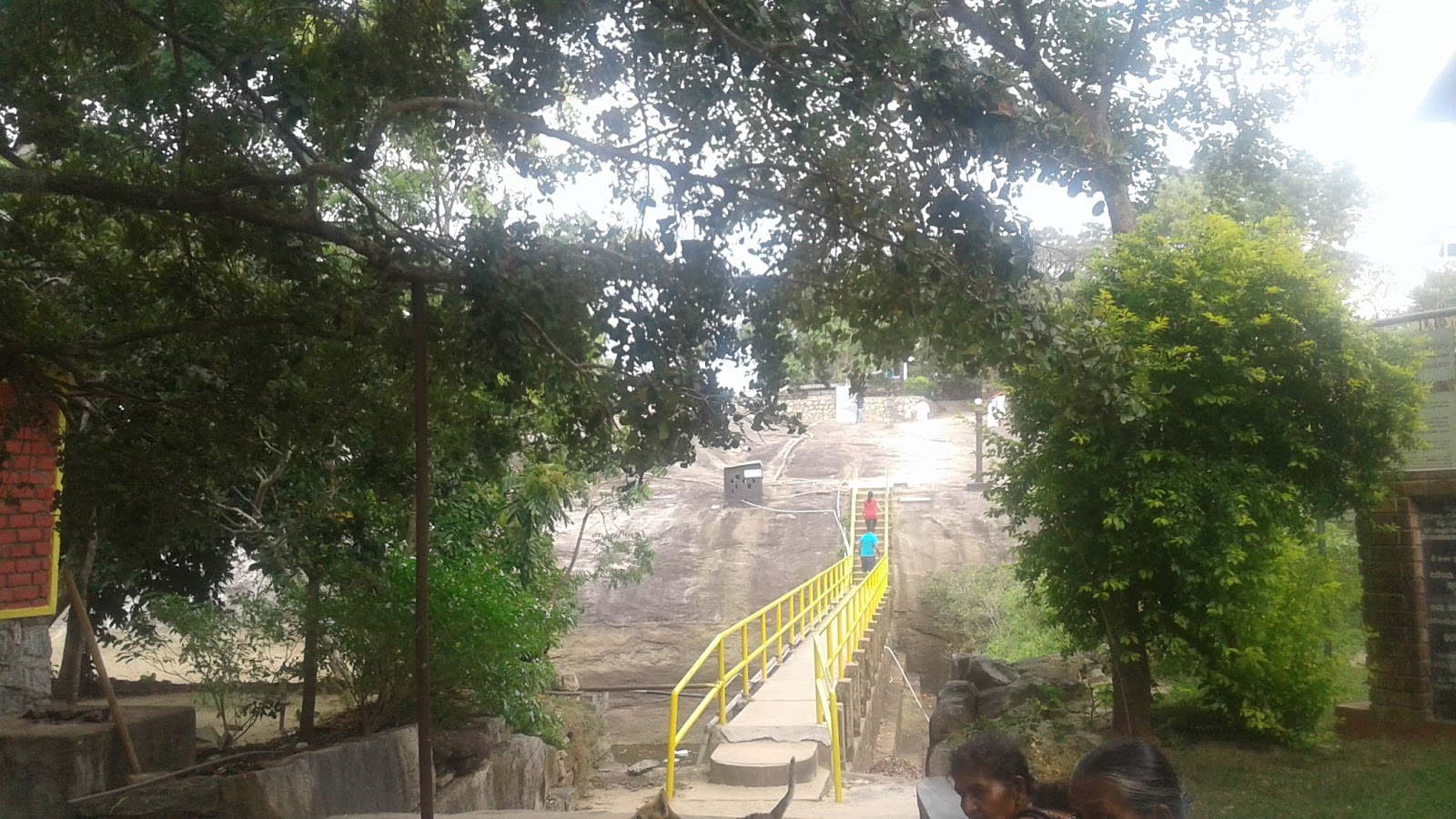 Ampara - Visit to Digamadulla