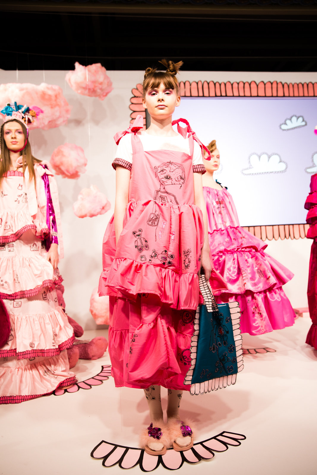 frumpy to funky: Amy Thomson AW18 at London Fashion Week