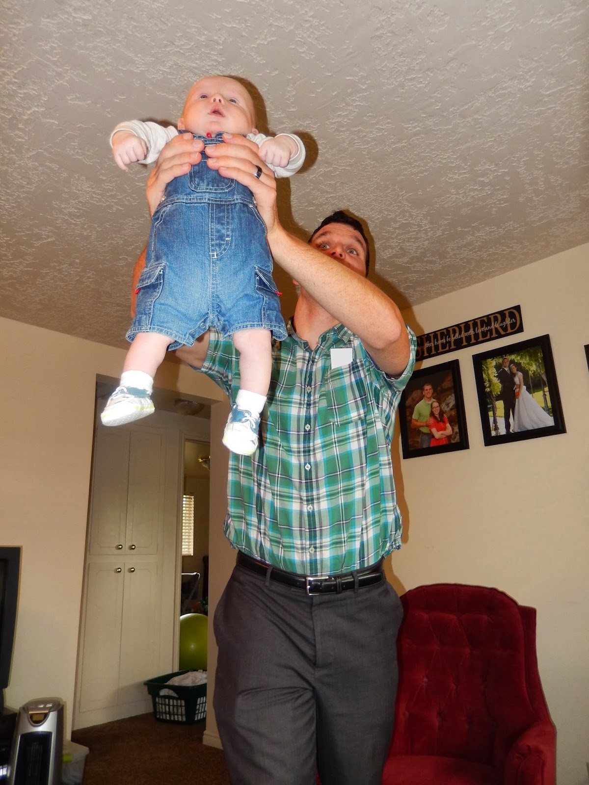 Shepherds: 10 Ways to Hold Your Baby