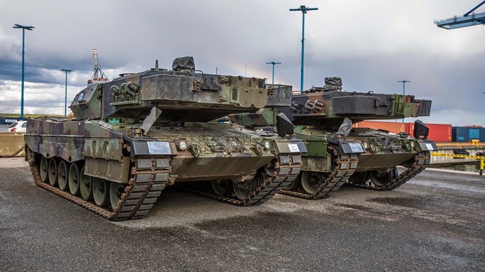 Asian Defence News: 20 year old Dutch tanks arrive in Finland