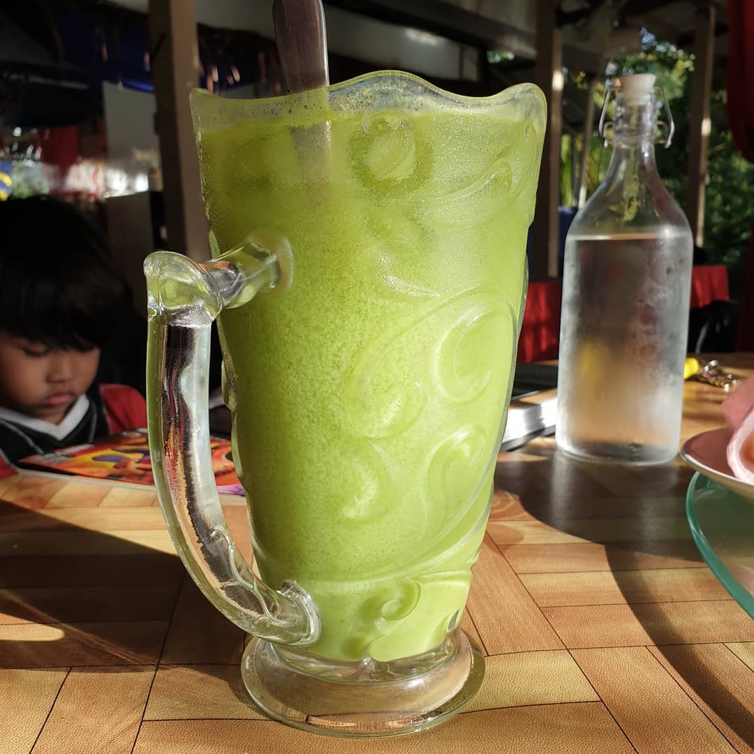 Tarikan menu utama di Utan Cafe & Golf Range , Sepang ! - BEN ASHAARI