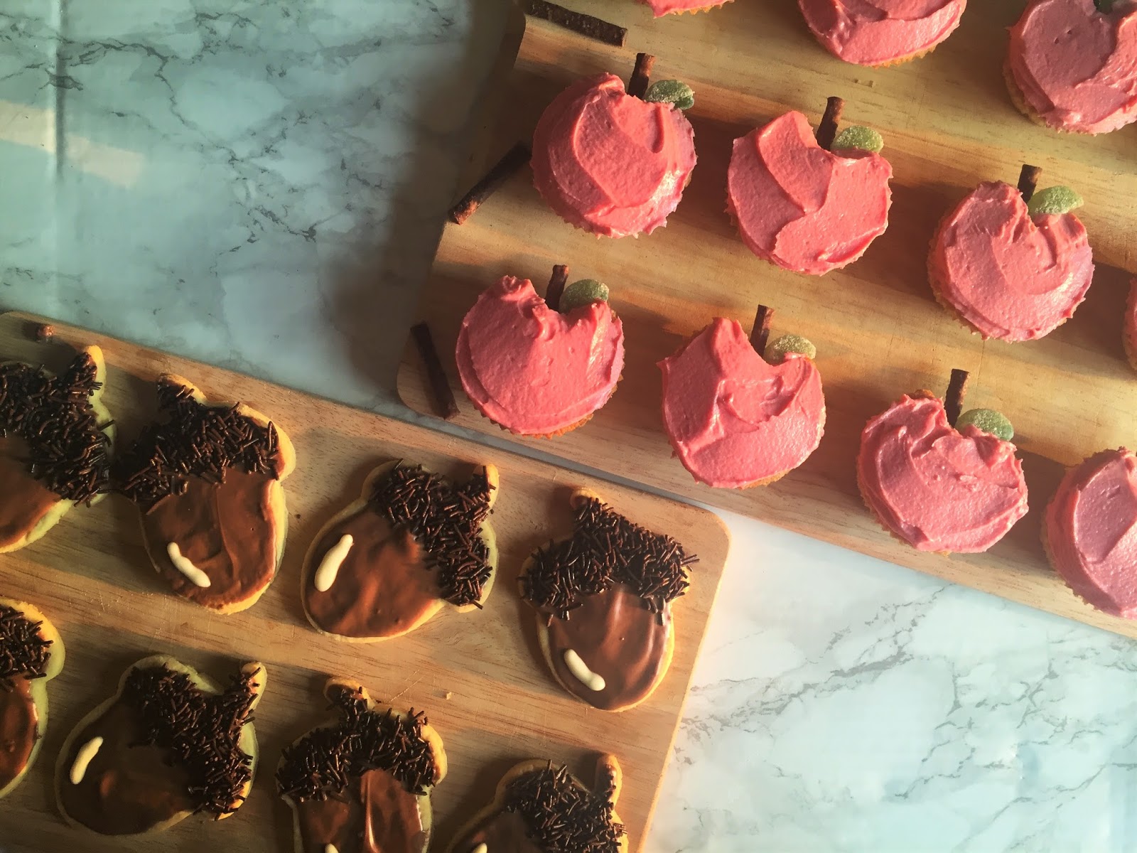 Autumnal Acorn Biscuits | Amy Rowley