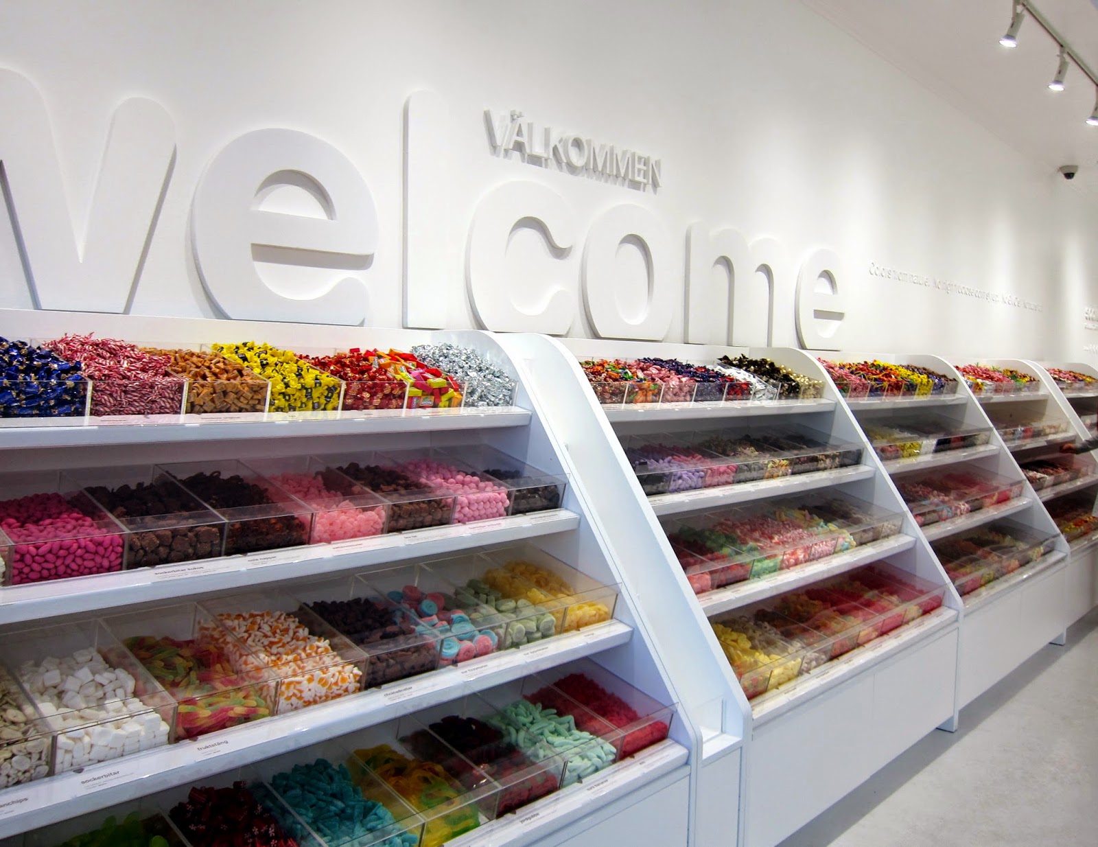 Doah's Hungry: Sockerbit Sweet & Swedish (Candy Shop)