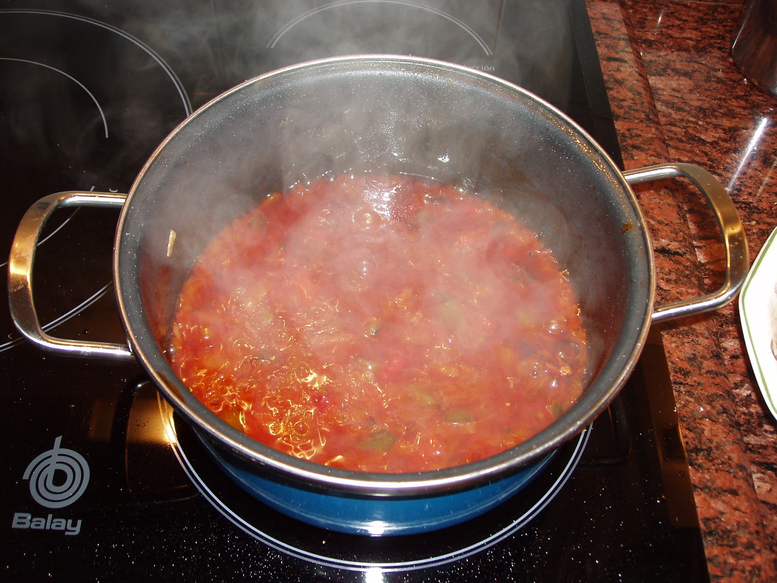 POTAJE DE CHAYOTAS: POTAS EN SALSA