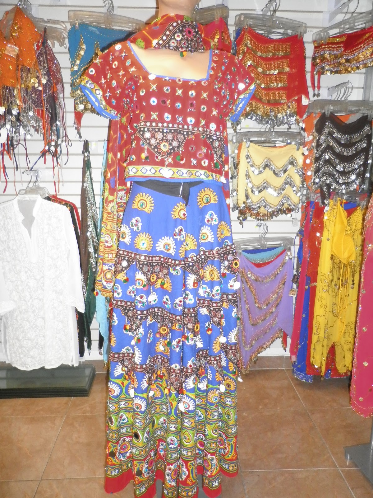 Ropa Y Artesania de la India: MODA HINDU, ROPA INDU, TIENDA INDU, BAZAR ...