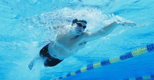 Swimming Teaching: How To Learn Basic Front Crawl In 4 Easy Steps