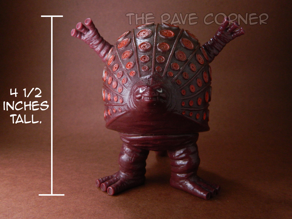 The Rave Corner: Bandai Takkong Figure Review
