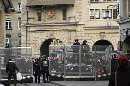 Gsg9 1/87 Unité spéciale: Swiss Riot Control Forces - English Version