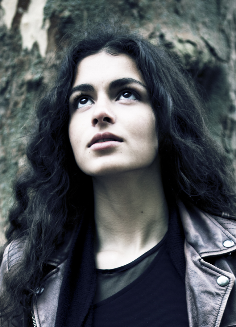 RAVISHING MAD: Pictures of Yuvia