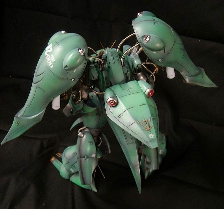 VOLKS 1/200 Quin Mantha Custom Build with LED