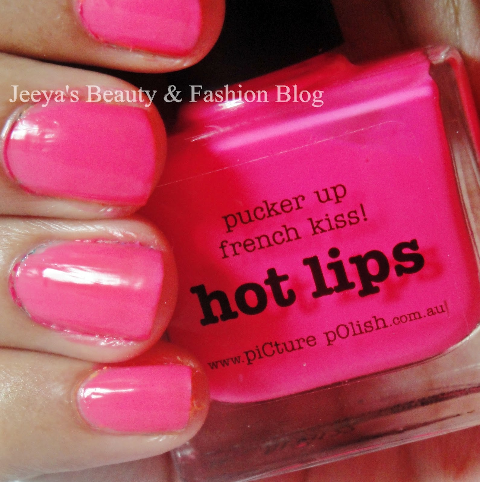 Jeeya's Beauty & Fashion Blog: Review & Swatches : Fake Tan & Hot Lips ...