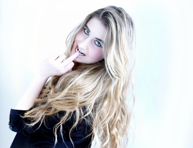 Teclye Christy News: Armani Privé PROMO MODEL: Teclye Christy