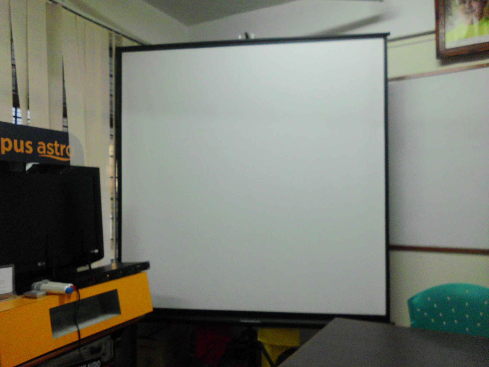 SMK Bukit Mewah Official Blog: BILIK KULIAH